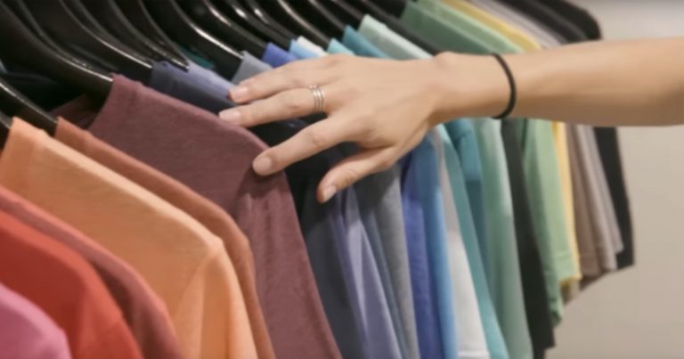 What is a Tri-blend shirt? What Are the Best Tri-blend Shirts for You?